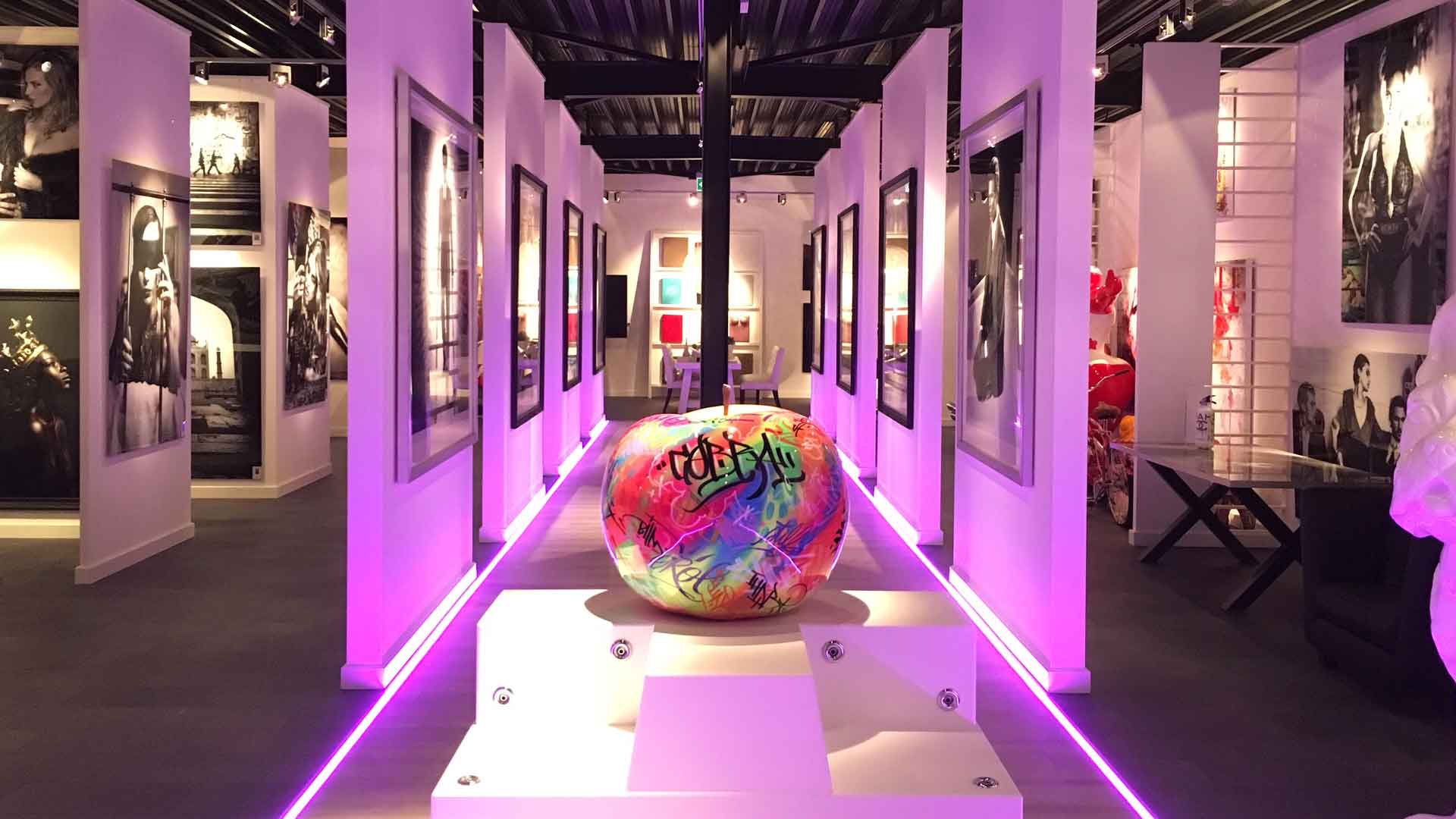 Cobra Art Galleries: for exclusive art worldwide | Cobra Art